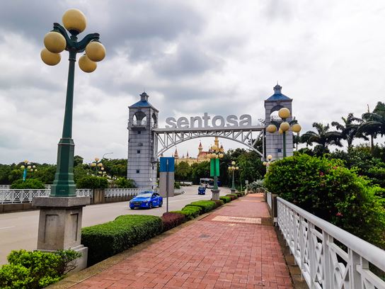 The ultimate guide to cycling around Sentosa