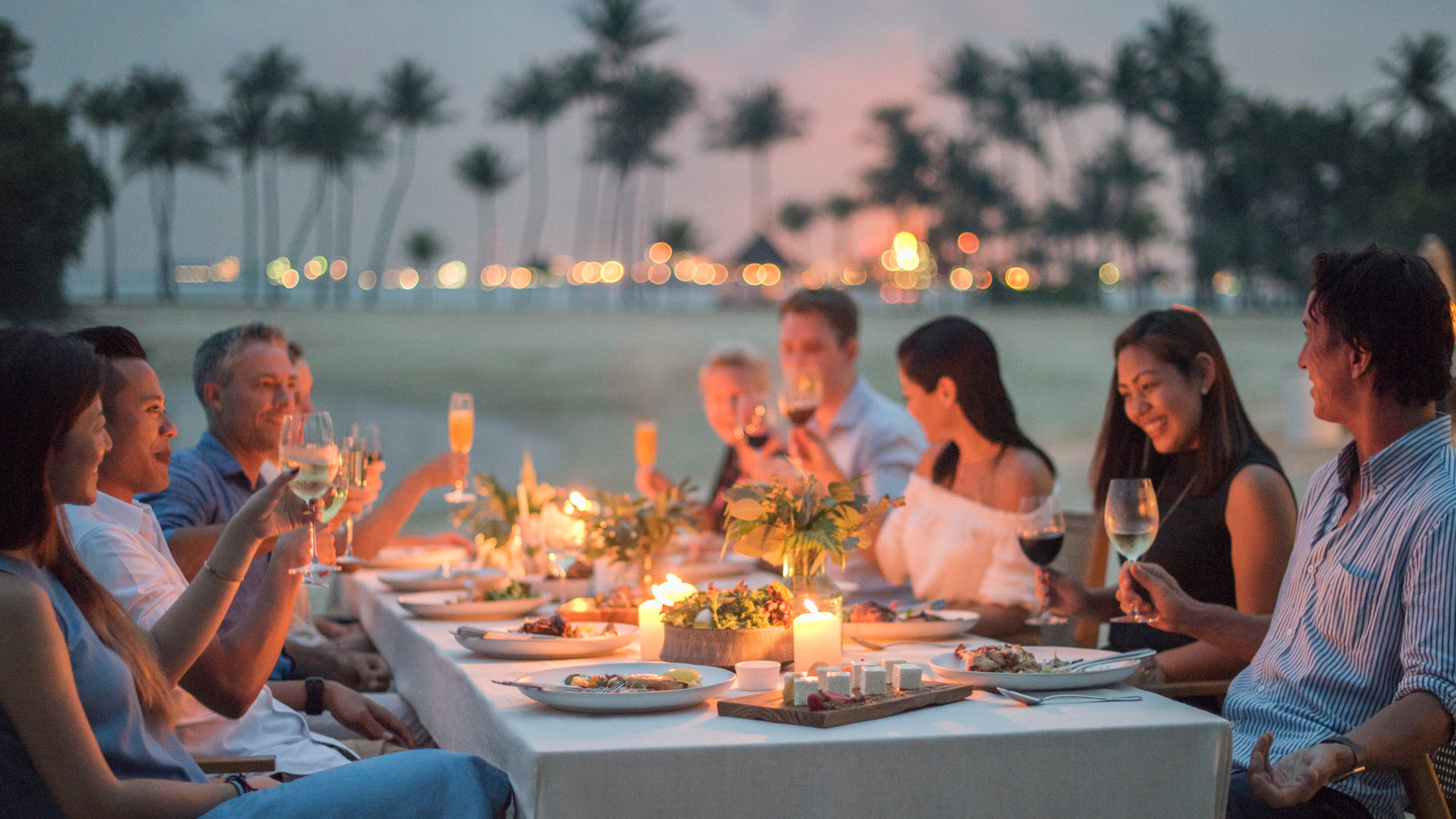 Discover Sentosa's enchanting romantic restaurants: Perfect for date nights