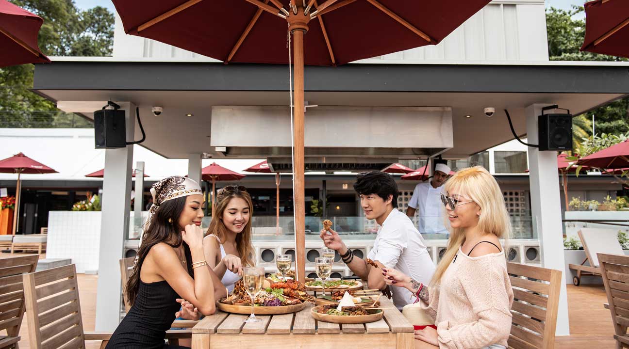 Beach bars to hang out at Sentosa