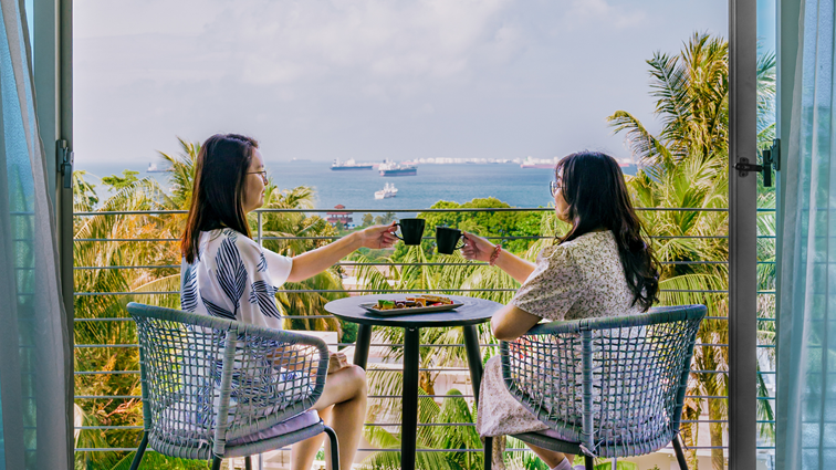 Royal Albatross - Luxury Tall Ship | Sentosa