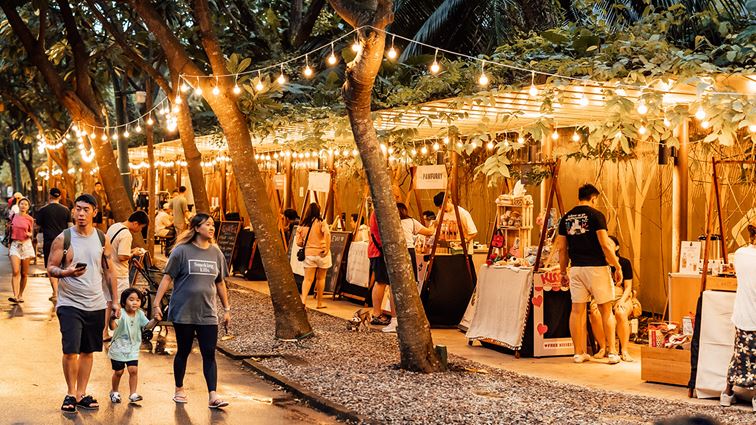 Ola Beach Club | Sentosa