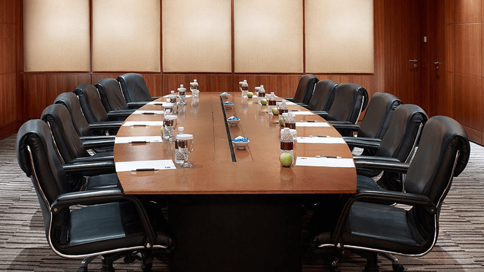 Amara Sanctuary Sentosa: Business & Relaxation