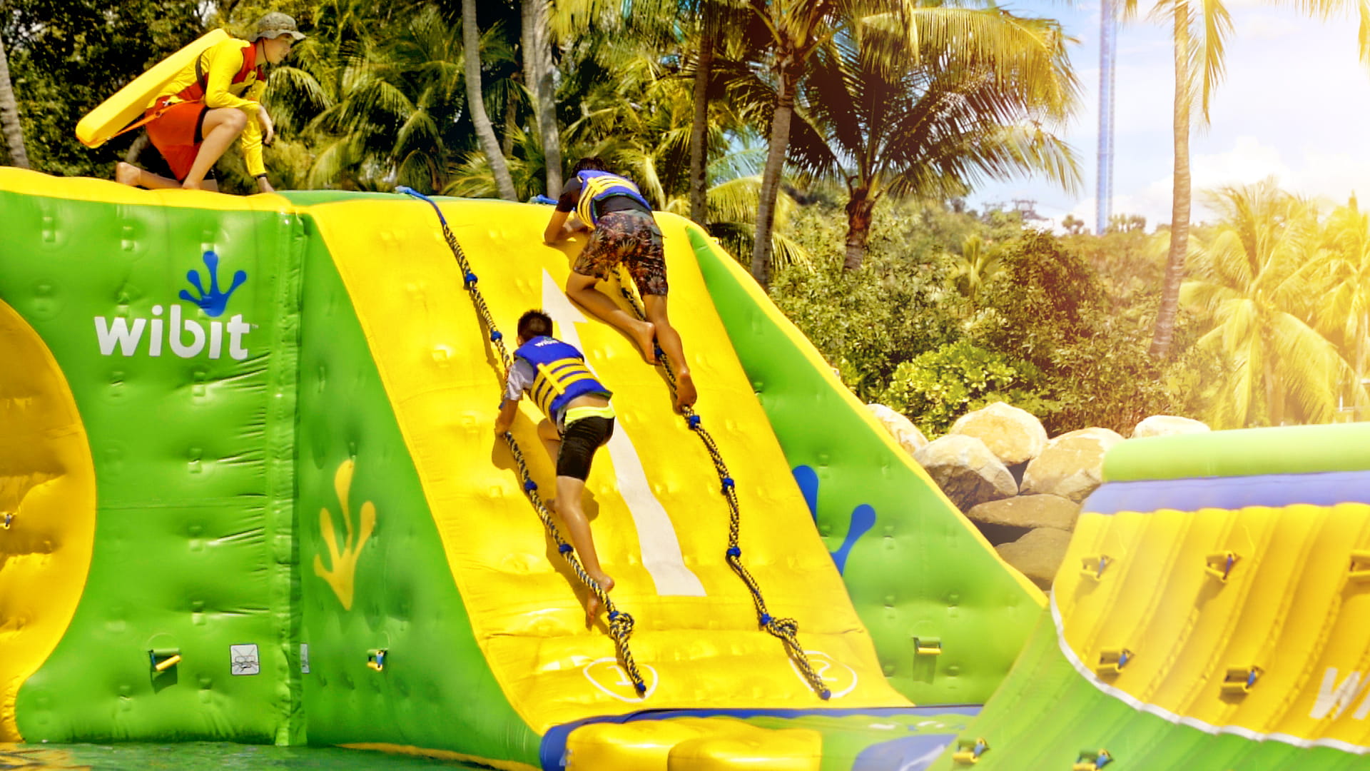 HydroDash floating aqua park | Sentosa