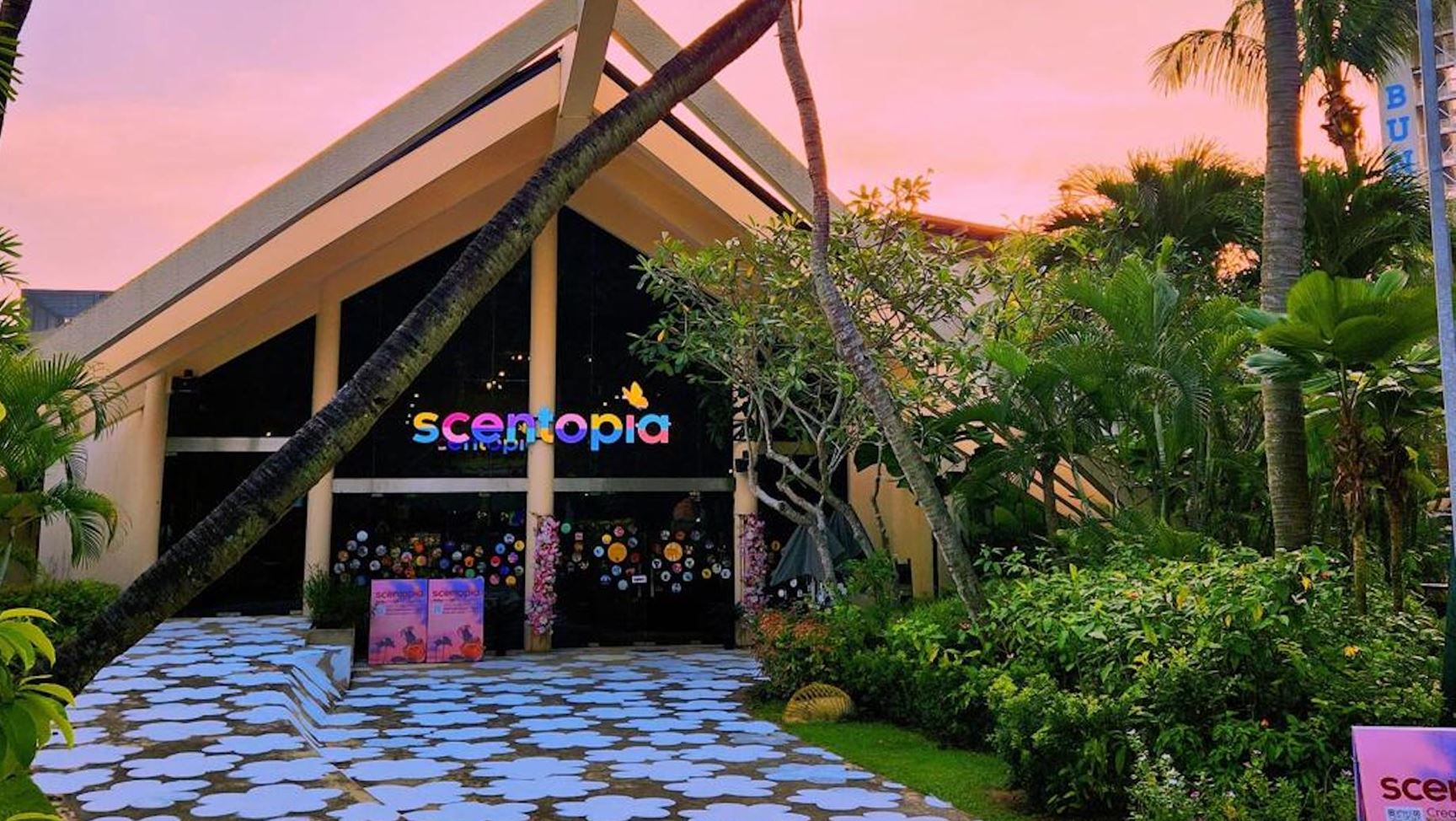 Scentopia Sentosa | Perfume Making Workshop Singapore
