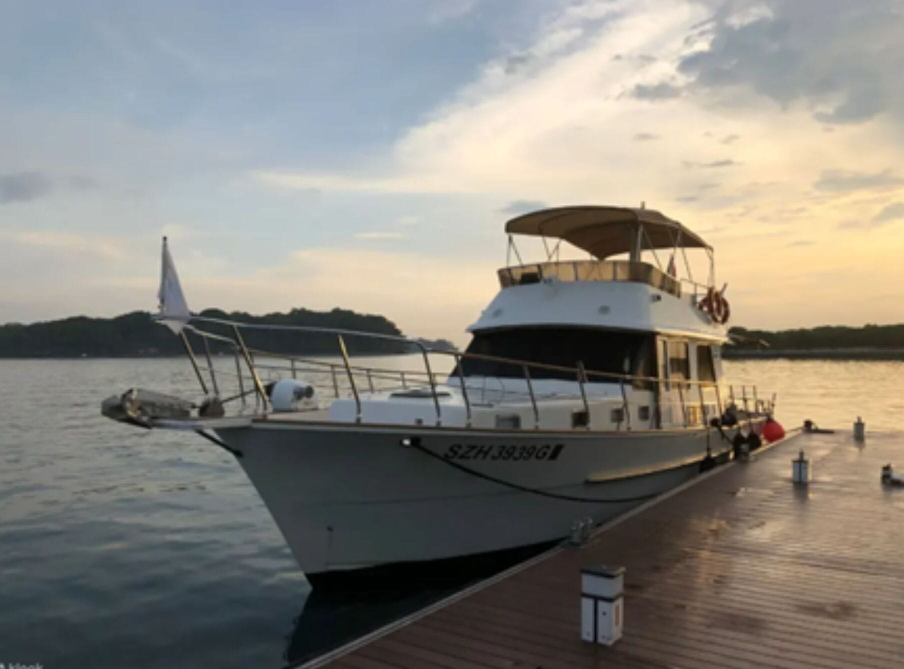 YachtCruiseSG | Sentosa