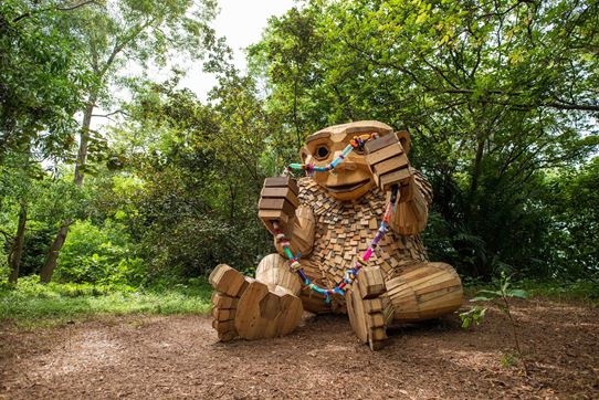 Sculptures you can find around Sentosa