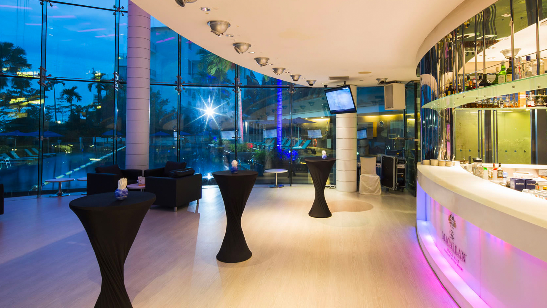 Bar Nebula | Sentosa