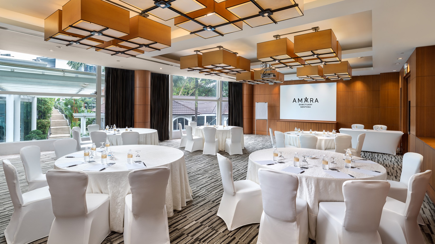Corporate Event Venues for Meetings & Conferences