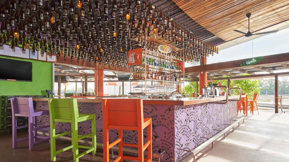 C-side: Beachfront Wedding in Sentosa