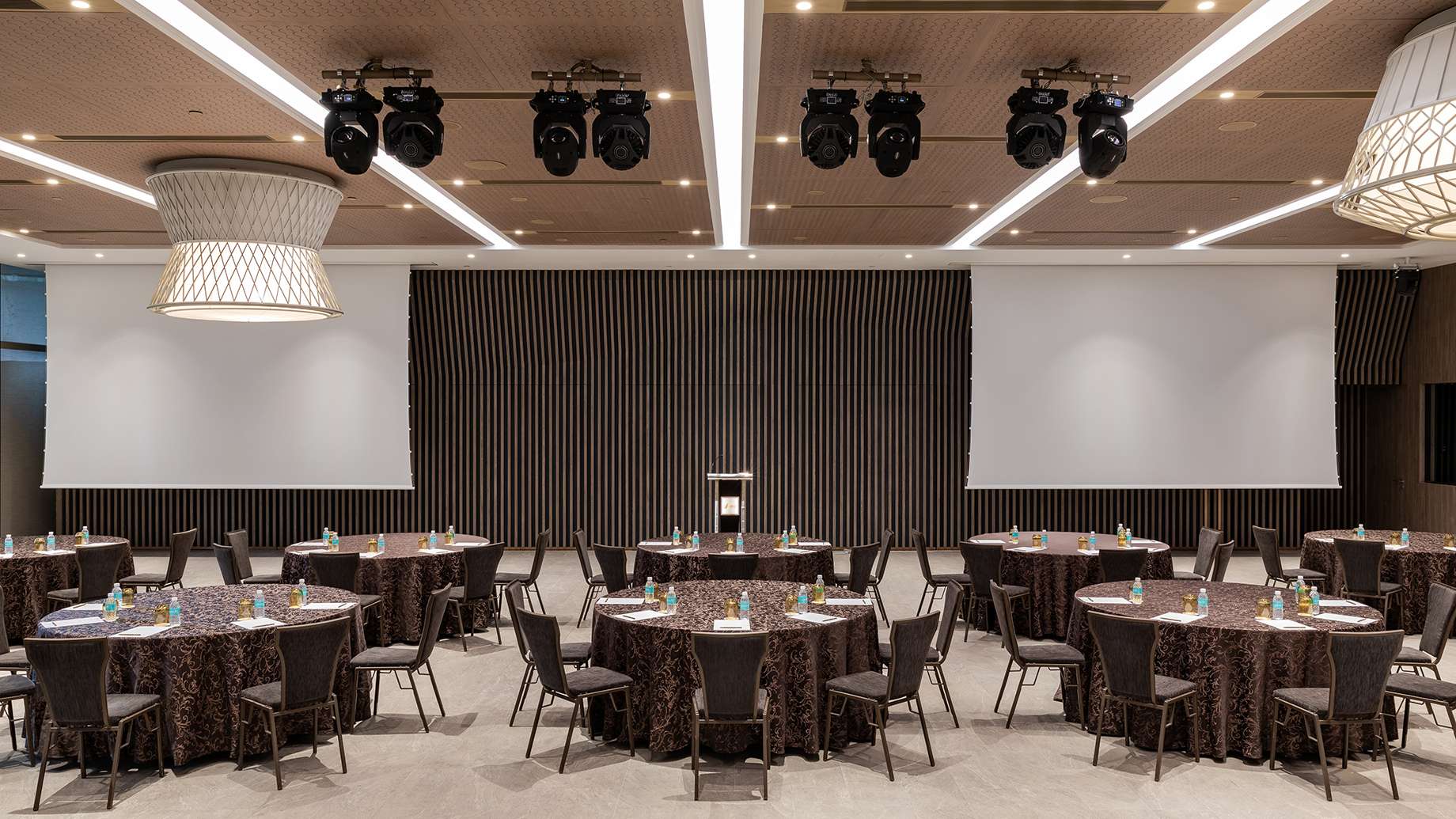 Corporate Event Venues for Meetings & Conferences