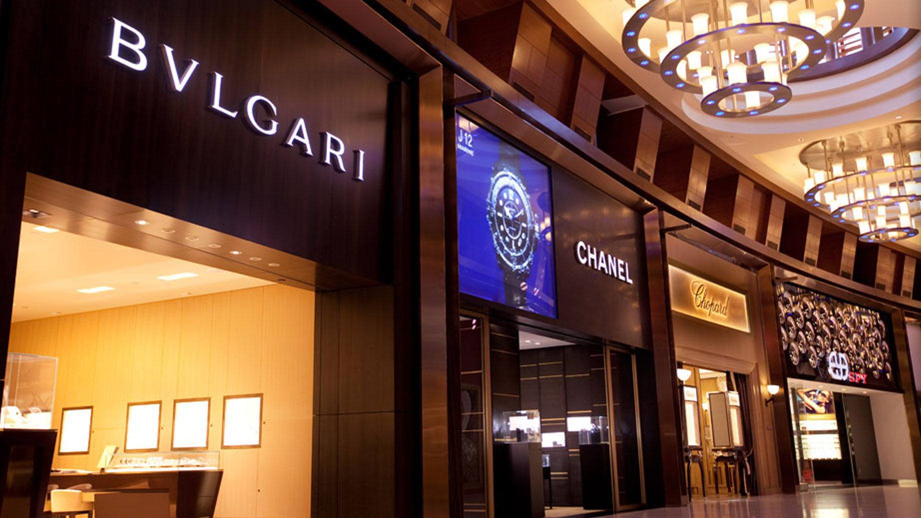 Shopping Experiences at Resorts World Sentosa